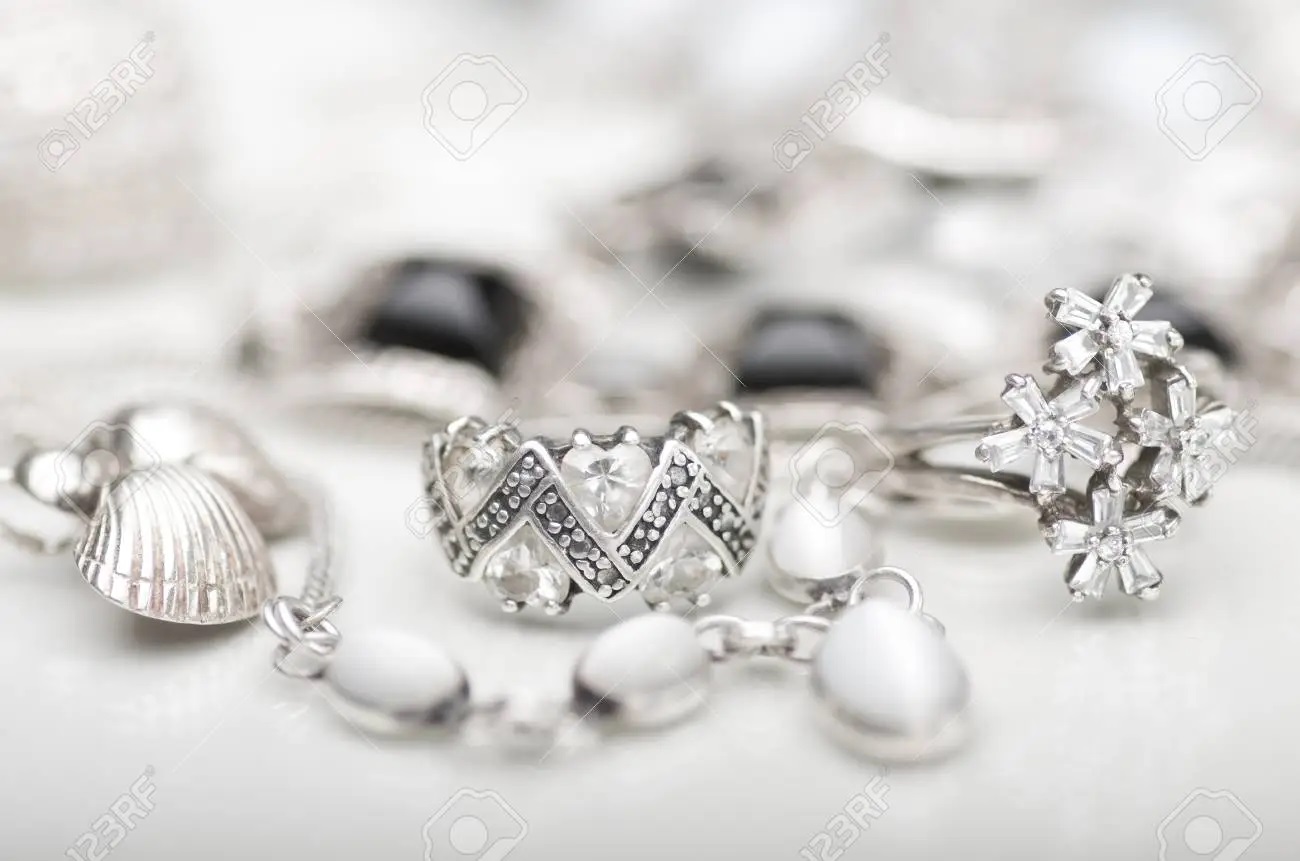 Where to Find the Finest Silver Accessories Online! - Cairo Gossip